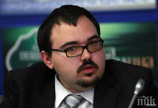 Комисията за защита от дискриминация с позиция за гаврата на Емили Тротинетката и компания