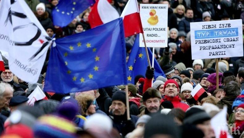 Пети ден на бунт в Полша заради почти пълната забрана на абортите Информационна агенция ПИК