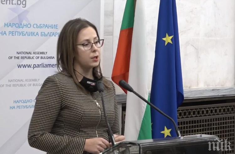 ИЗВЪНРЕДНО В ПИК Tv ГЕРБ с новини от парламента за решението да не облагат с ДДС ваксините и