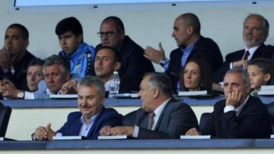 Кметът на Монтана за БФС Загубиш ли всички други са измамници и мошеници Информационна