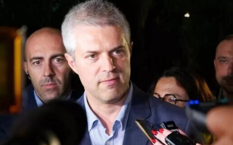 ПЪРВО В ПИК Прокуратурата поиска постоянно задържане под стража на кмета на Варна двамата