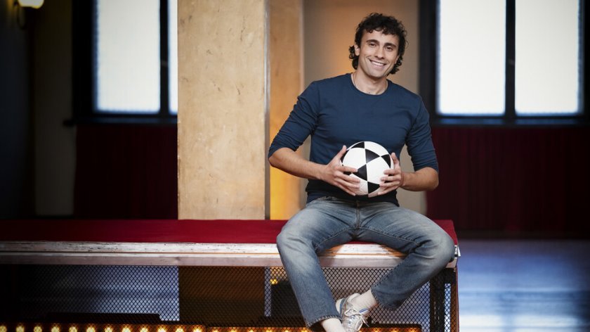 11 в битка за ролята на Камата - сред тях е и Кристо Стоичков ...