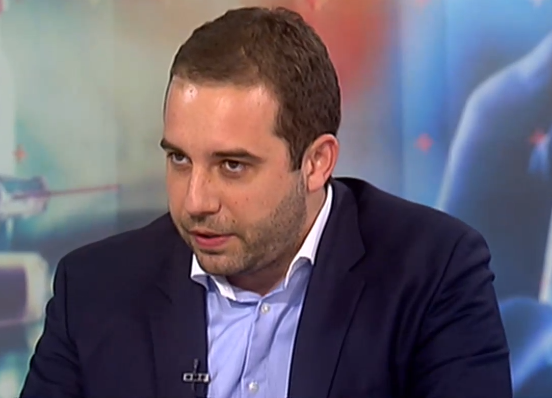 ВАЖНО Шефът на Агенцията по лекарствата Каква ще бъде втората игла за