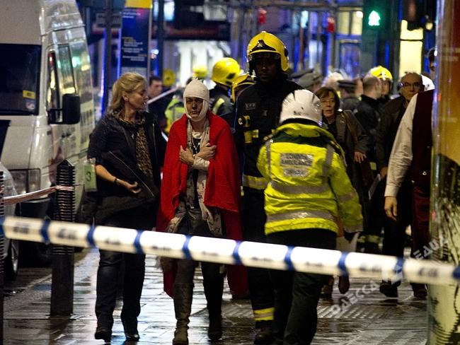 ТЕЖЪК ИНЦИДЕНТ В ГЕРМАНИЯ: Девет души бяха ранени при рухването на ...