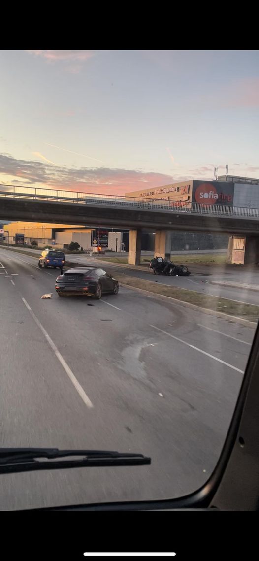 ИЗВЪНРЕДНО Тежка катастрофа в столицата тази сутрин има загинал Информационна агенция ПИК