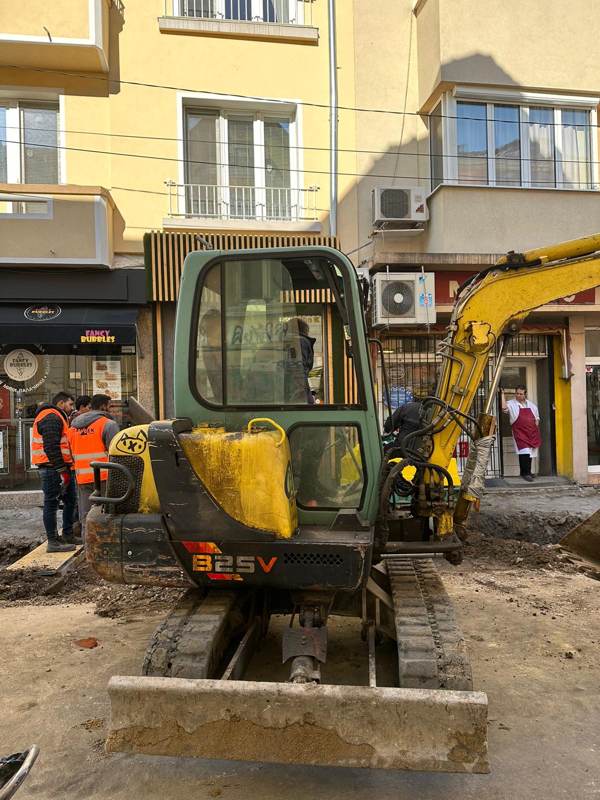 САМО В ПИК Киро и Линда под домашен арест СНИМКИ Информационна