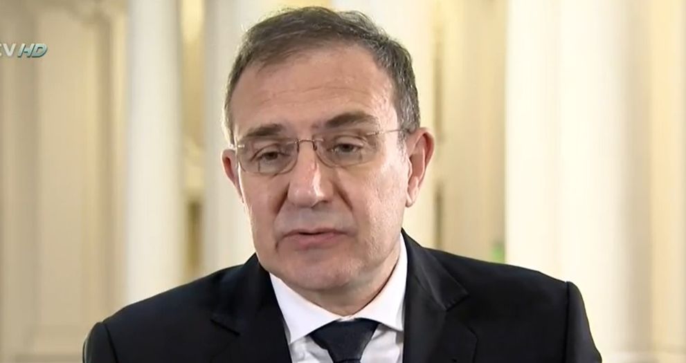 ГОРЕЩА ИНТРИГА Ще застане ли БСП до ГЕРБ Гуцанов с любопитен коментар Информационна агенция ПИК