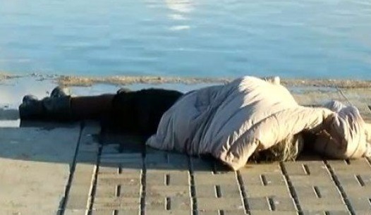 ЗЛОВЕЩО Тяло на жена изплува на морския бряг във Варна Информационна агенция ПИК