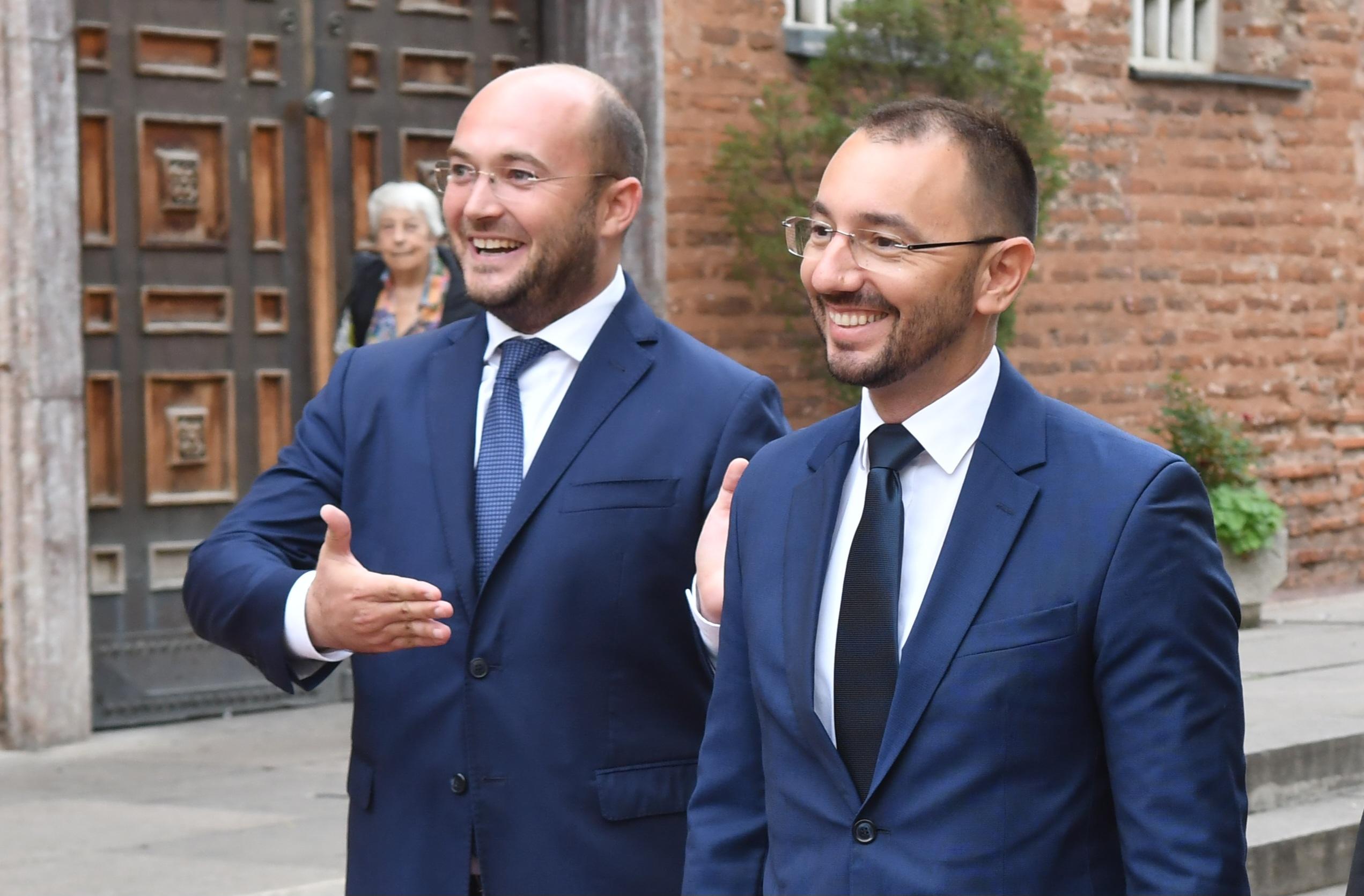 САМО В ПИК И РЕТРО Любовните афери на Антон Хекимян СНИМКИ Информационна агенция ПИК