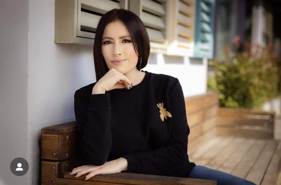 САМО В ПИК И РЕТРО: ЛЮБОВНА ДРАМА СЪС ЗВЕЗДА НА БТВ - Лиляна Боянова изоставена от годеника ...