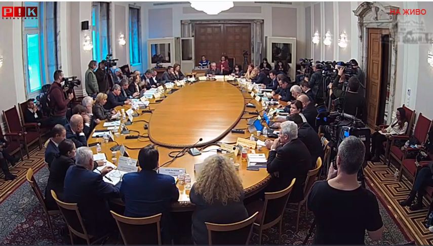 ИЗВЪНРЕДНО В ПИК Tv Депутатите приеха бюджета за 2024 г на първо четене в комисия въпреки