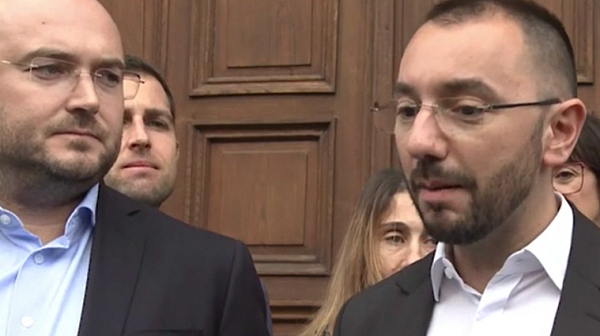 Общинските съветници от ГЕРБ СДС Законът е над всички Злоупотребата с политическа позиция е