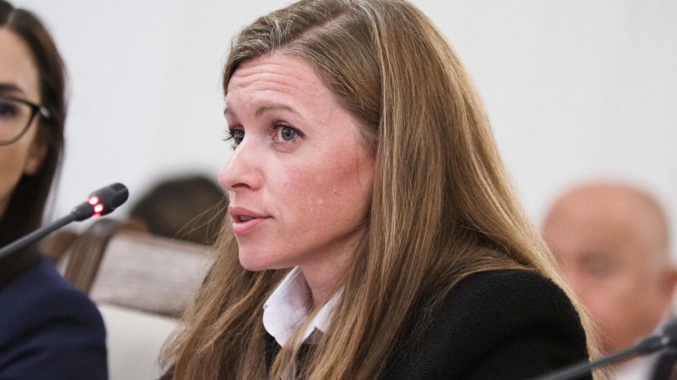 Освободиха Десислава Паунова от Управителния съвет на АПИ Информационна агенция ПИК