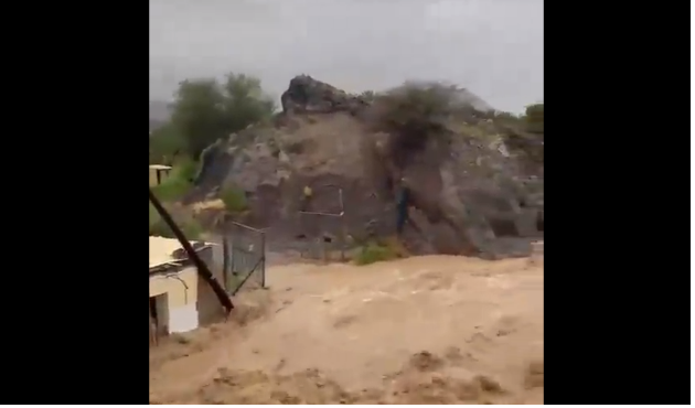 Поройни дъждове удавиха Дубай и Оман има жертви ВИДЕО Информационна агенция ПИК