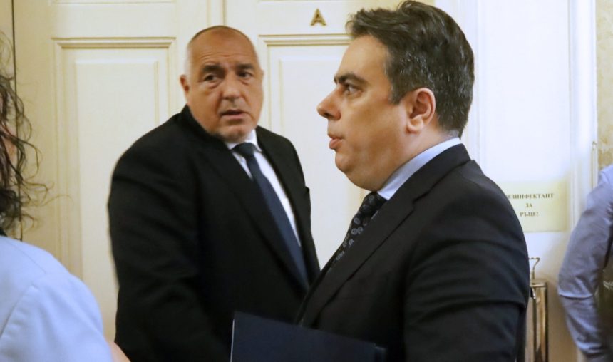 ЗАЩО Бойко Борисов за пореден път спаси Асен Василев Информационна
