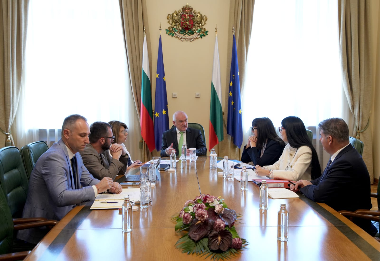 Главчев разпореди да се търси максимално съкращаване на сроковете по изграждането на