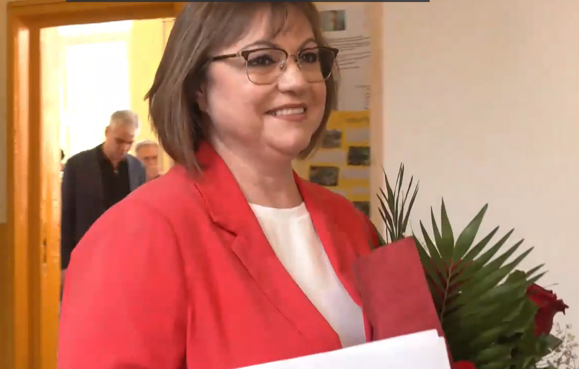 Нинова преди инфарктния пленум Членовете на НС на БСП днес да потиснат