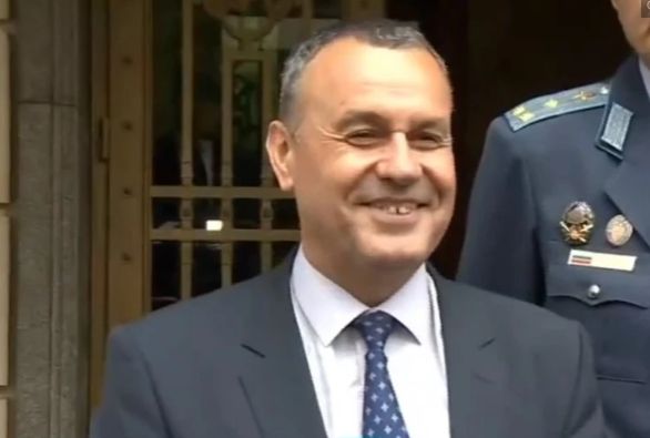 Зам министърът на отбраната наглее Решението на Радев дали да участва в срещата на върха на