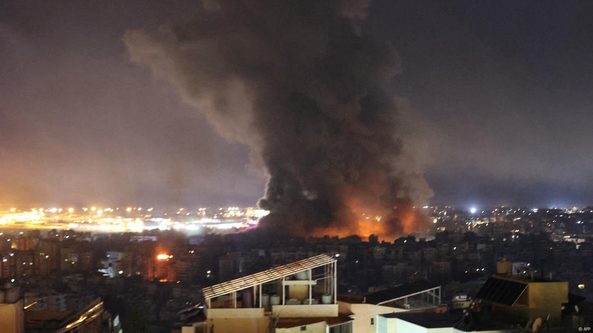 Израел удари през нощта Бейрут и банката на „Хизбула“ в Ливан Информационна агенция ПИК