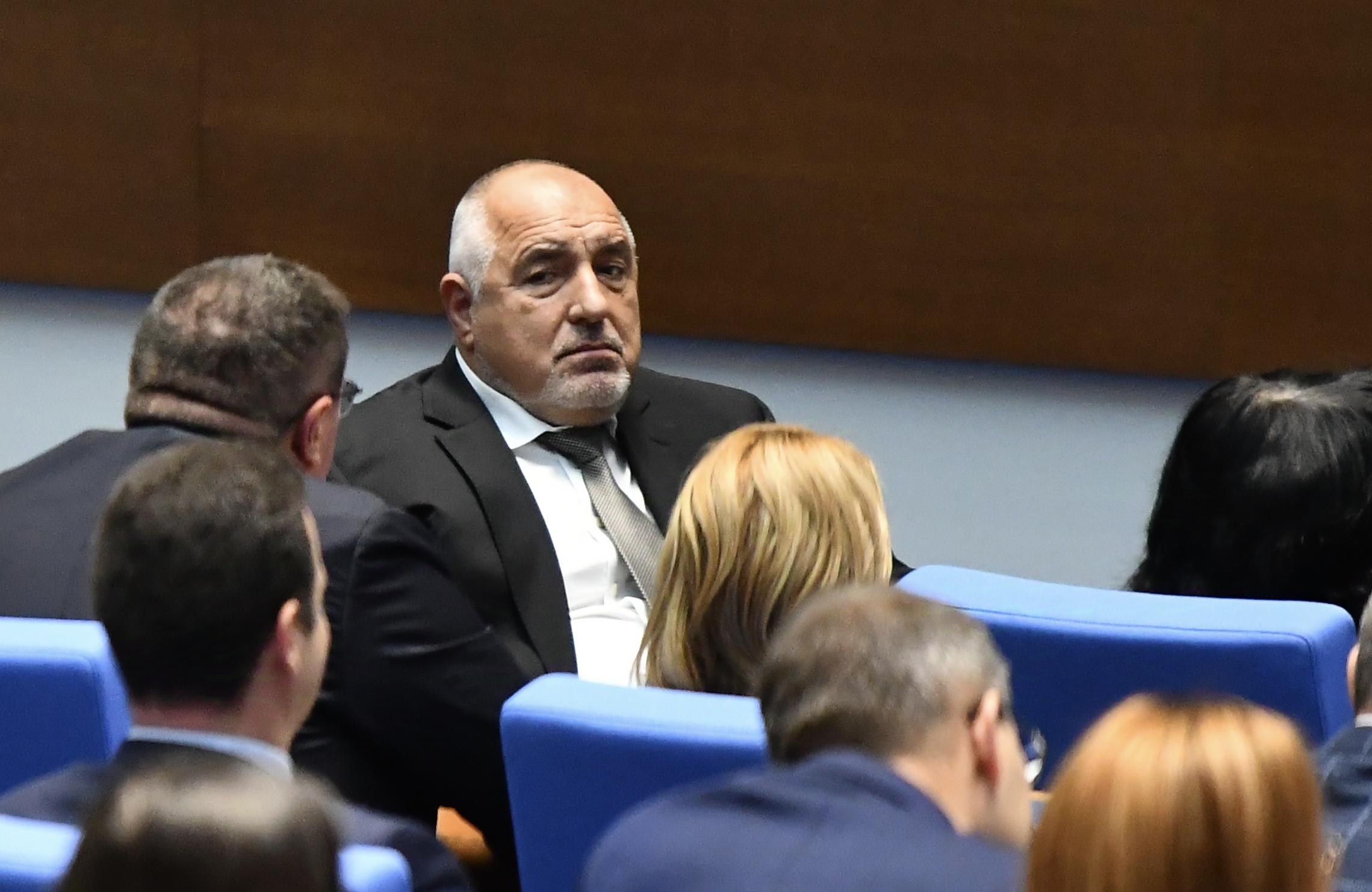 ГОРЕЩО В ПИК Рокади в ГЕРБ заради кабинета Желязков Борисов прикотка тези 3 дами плътно до