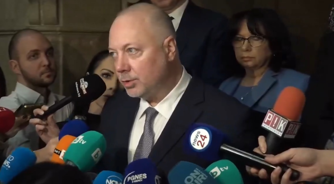 ГОРЕЩО В ПИК Tv Росен Желязков с първи думи след като върна изпълнен мандата за правителство