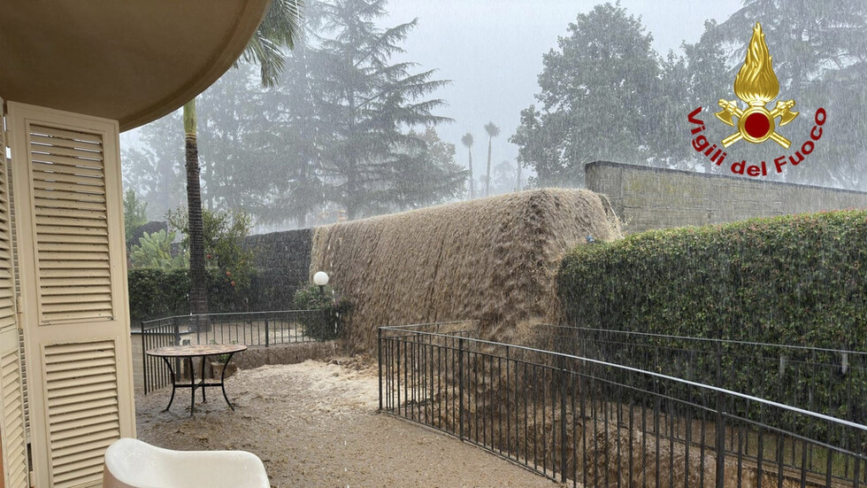 Порои причиниха наводнения в Сицилия ВИДЕО СНИМКИ Информационна агенция ПИК