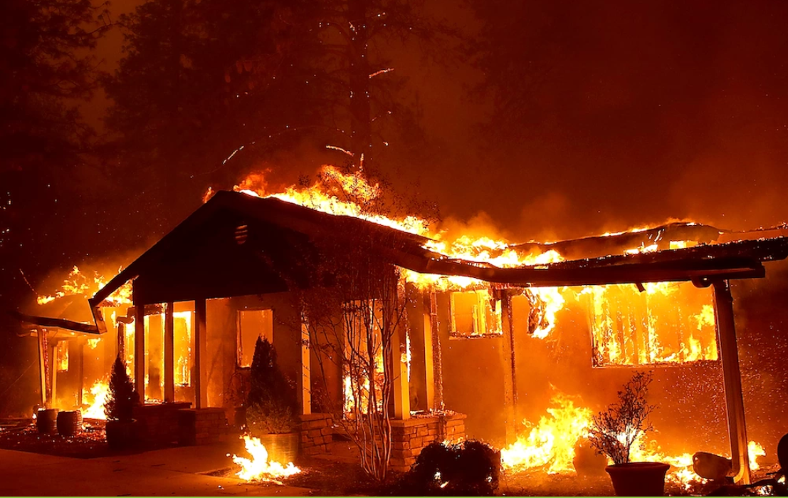 Пожар в центъра за бежанци в Харманли - Информационна агенция ПИК