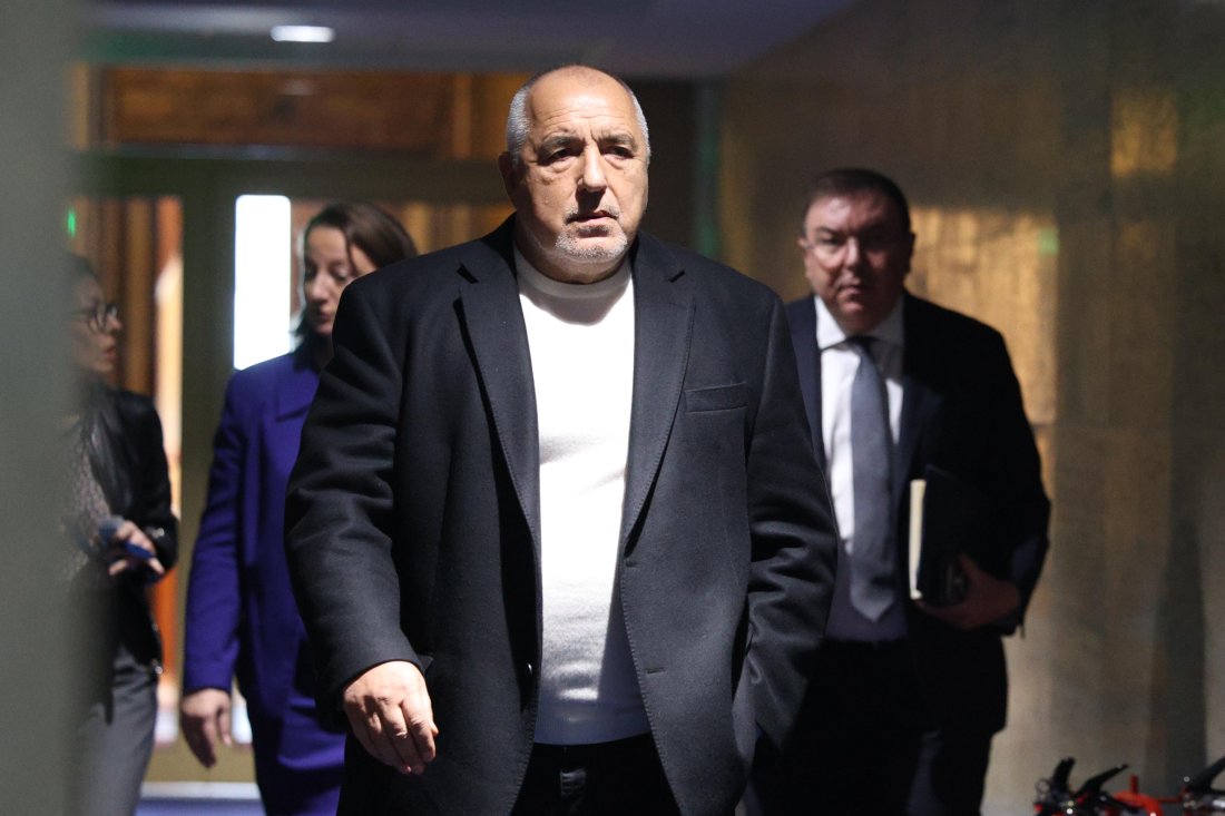 Острие на ГЕРБ проговори за вота на недоверие каза ще падне ли кабинетът Информационна